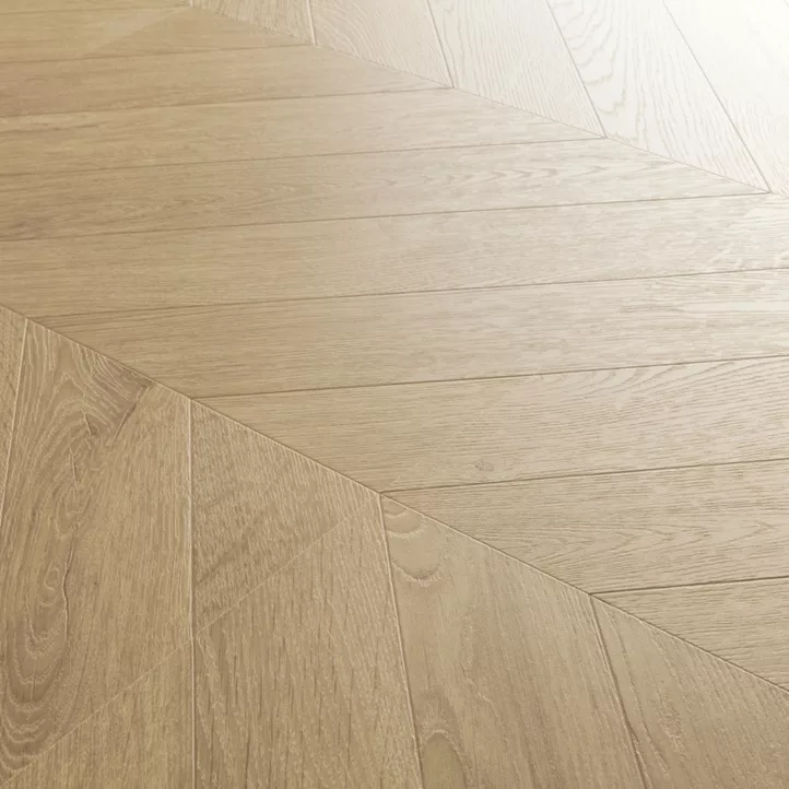 Roble medium chevron Impressive Patterns - Quick Step Madrid